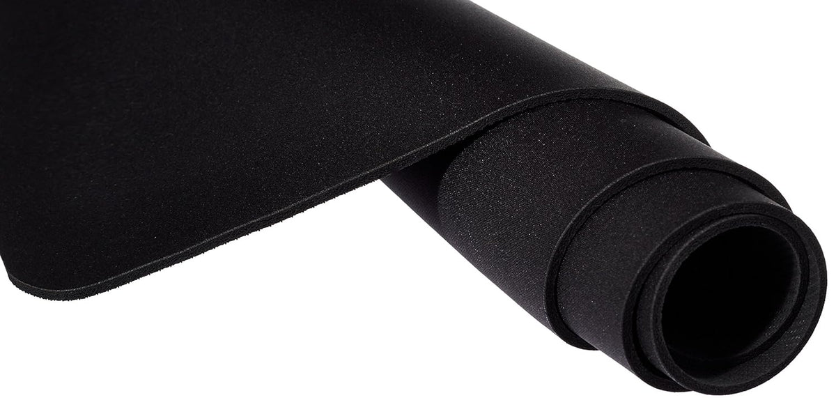 Amazon Basics Extended Gaming Mouse Pad,Black